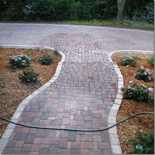 The "L" Shaped House: Landscaping…Driveway wrap up